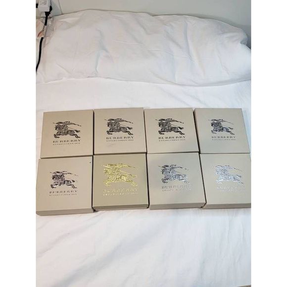 Burberry | Party Supplies | Burberry Lot Of 8 Gift Boxes Jewelry Beige ...